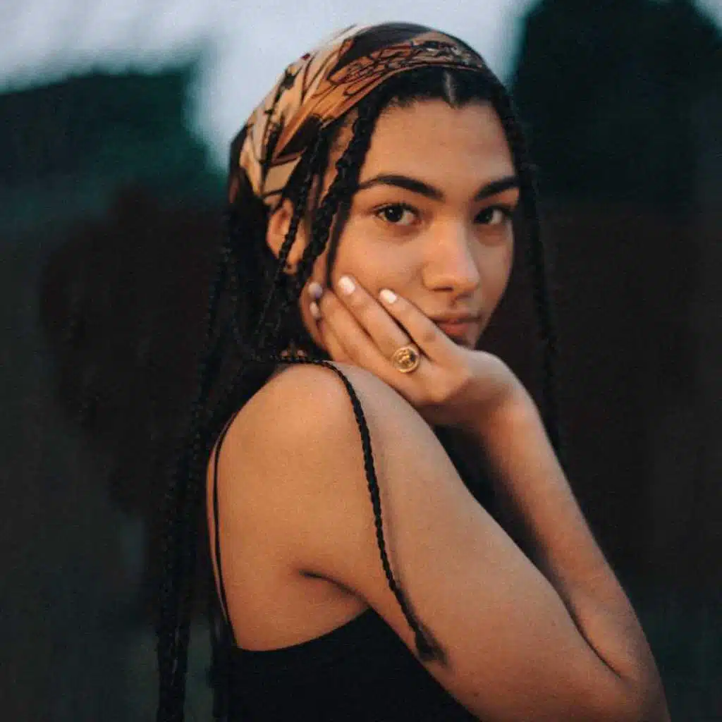 Olivia Dean - Dive | Play on Anghami