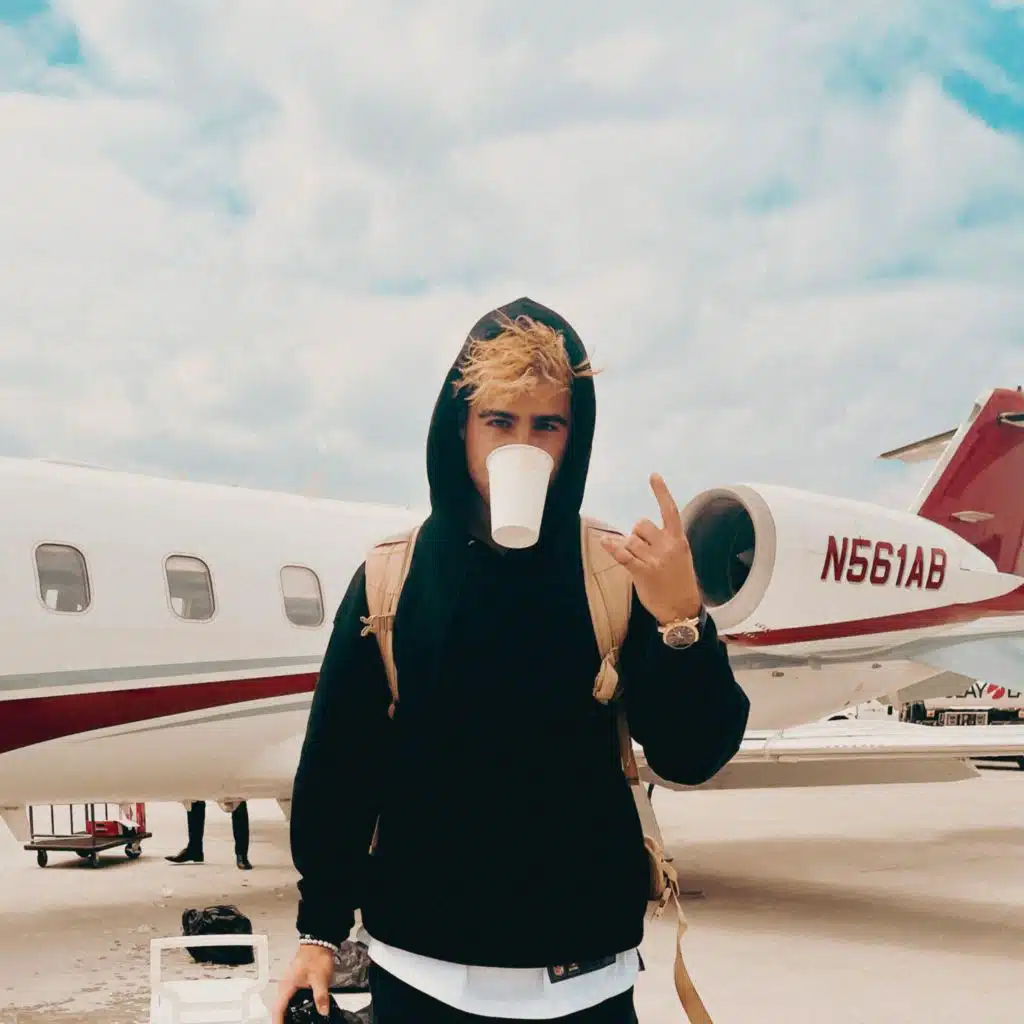 Nick Nayersina - Living Fast | Play on Anghami