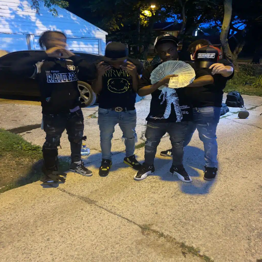 YscStackz - Belt Gang | Play on Anghami