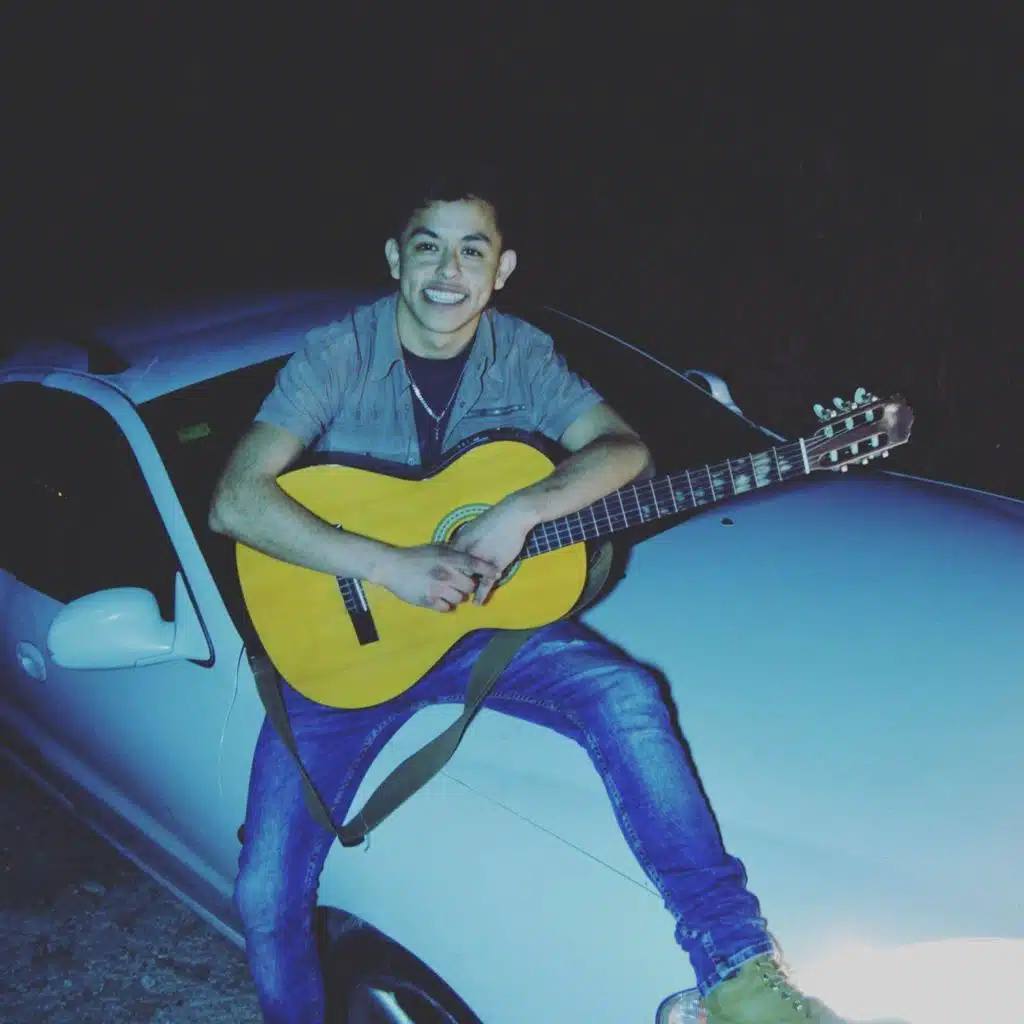 jacovich - entorpecido | Play on Anghami