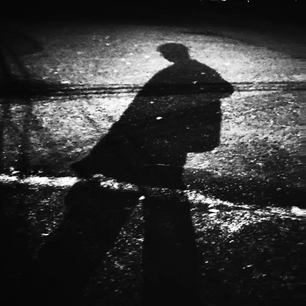 eiburie - Shadow Man | Play on Anghami