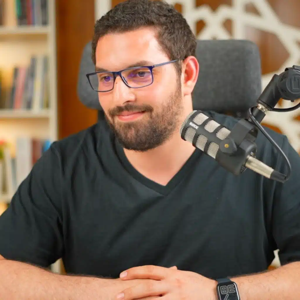 بهدوء مع كريم اسماعيل | Listen on Anghami